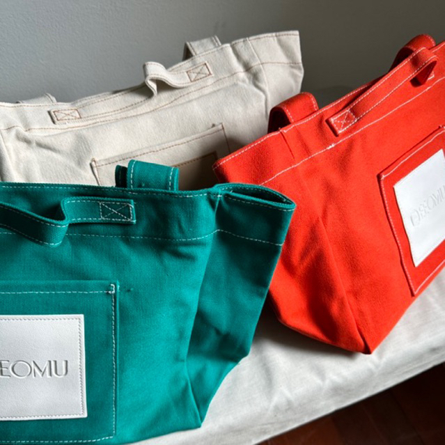 Essential canvas tote bag ใส่โค้ด JMTEVML ลด 100.- เมื่อช็อปครบ 500 ...
