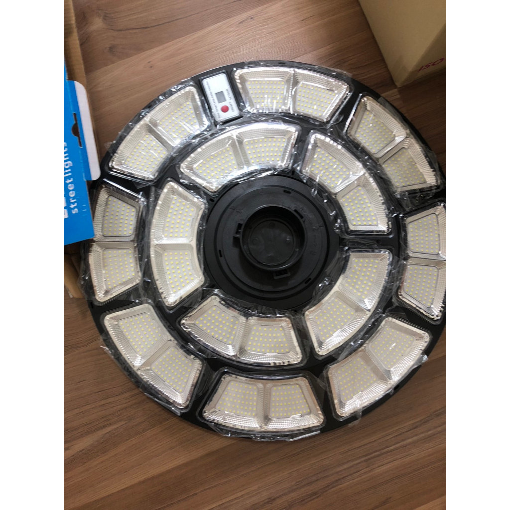 ไฟโซล่าเซลล์ UFO ไฟถนนโซล่าเซลล์ ไฟพลังงานแสงอาทิตย์ 200000W ไฟภายนอกอาคาร ไฟ LED พลังงานแสง ...