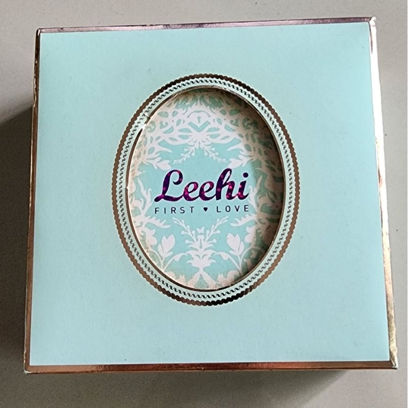 CD Lee Hi (album First Love) | Shopee Thailand