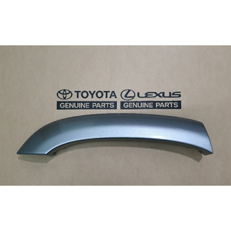 โป่งล้อ คิ้วล้อ ชิ้นกลาง หลังขวา Toyota SportRider ของแท้ มือสอง สภาพดี ...