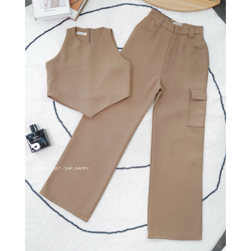 BOBBY SET - SHP_HAPPY ชุดเซทเสื้อคอเต่าแขนกุด และ กางเกงขายาวทรง Cargo ...
