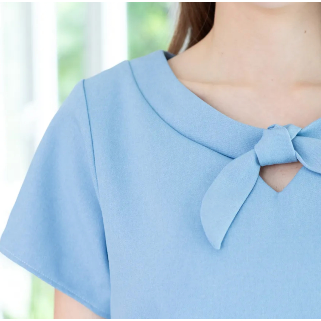 Narinari : MT2001 Keyhole Neck Linen Blouse คอตตอน-ลินิน ผ้าเนื้อดีลายสวยเนื้ออยู่ทรง | Shopee ...