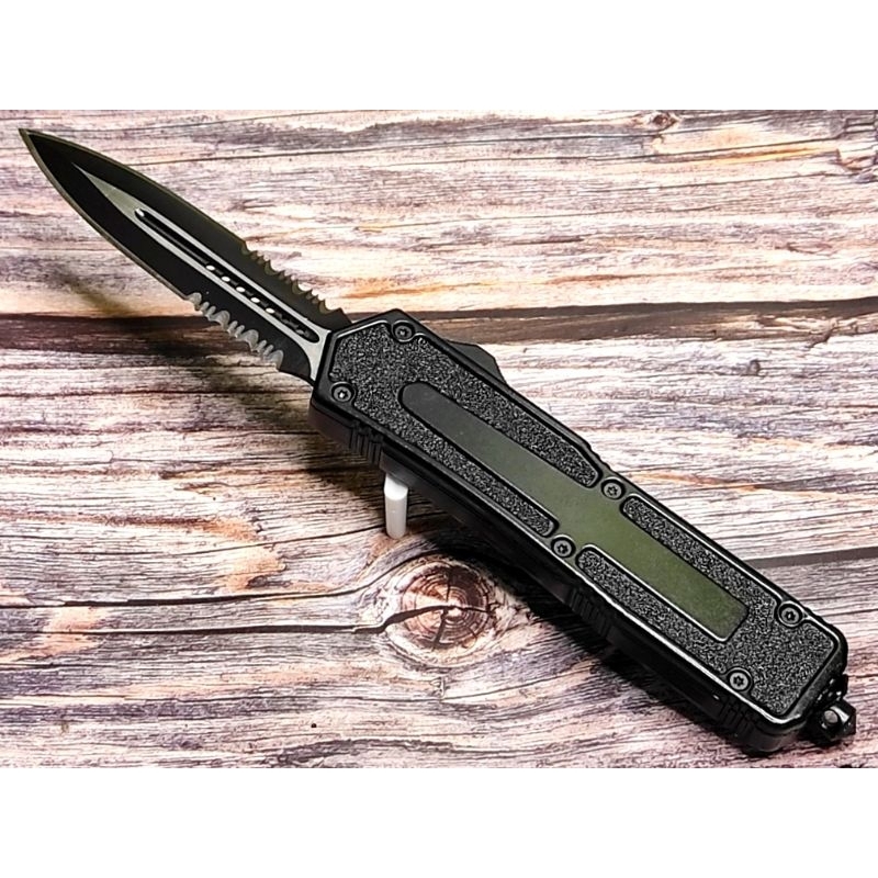 รุ่นพิเศษ รุ่น Sca rab D/E (โลโก้แมลงปีกแข็ง) ใบสองคม และ พิเศษมีหยัก ...