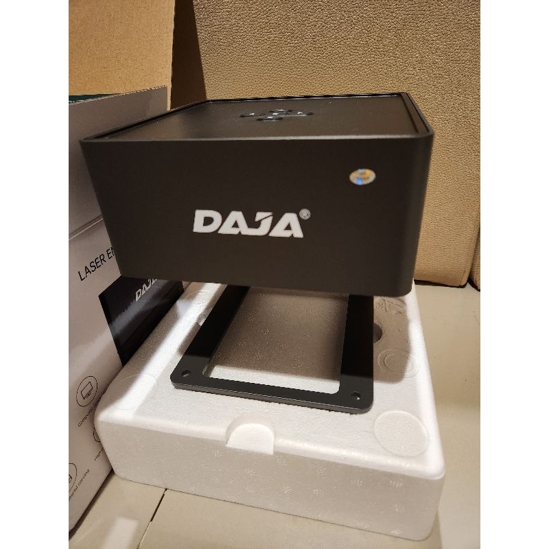 เครื่องยิงเลเซอร์ DAJA รุ่น DJ6 (มือ2) แค่ลองใช้ สภาพ 99% ใช้ Code ร้านโค้ดคุ้ม ลดเพิ่ม 20% ...