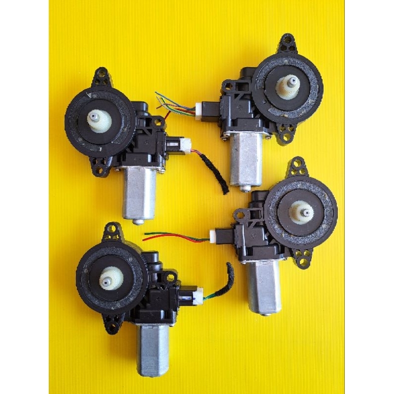 มอเตอร์กระจกไฟฟ้า Mazda มาสด้า2 **แท้ถอดญี่ปุ่น | Shopee Thailand