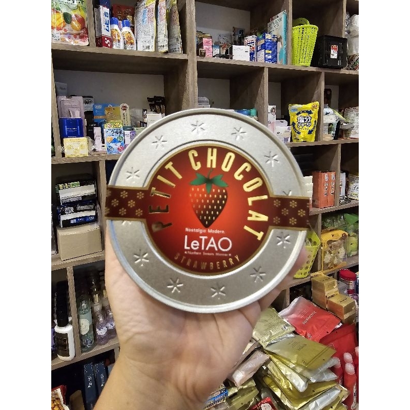 LeTAO Petit Chocolate Strawberry Hokkaido White Chocolat 50 g. เคลือบสตรอเบอร์รี่พันธุ์ Amaou ...