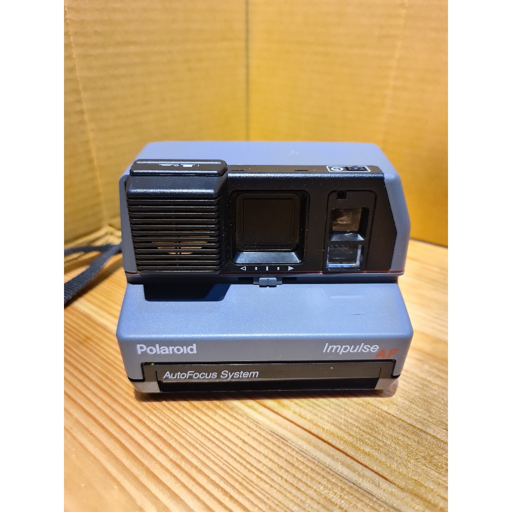 กล้องโพลารอยด์ Polaroid Impulse AF Instant Gray Camera | Shopee Thailand