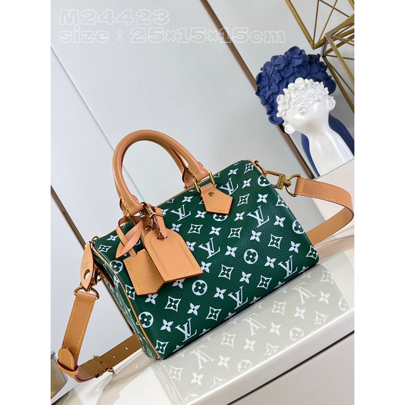 Pre order ราคา12800 Lv Louis Vuitton Speedy P9 Bandoulière 25 Monogram ...