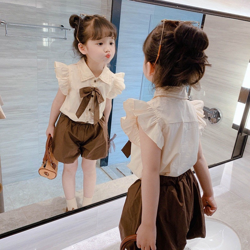 Babyonline(Y098)H6 ชุดเซ็ตเสื้อแขนสั้นคอปกแต่งโบว์พร้อมกางเกงขาสั้นทรง ...