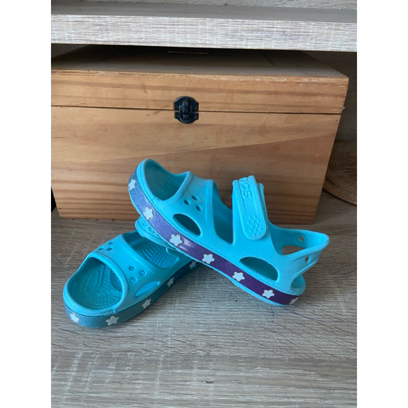 รองเท้า crocs เด็กผู้หญิง size C12 | Shopee Thailand