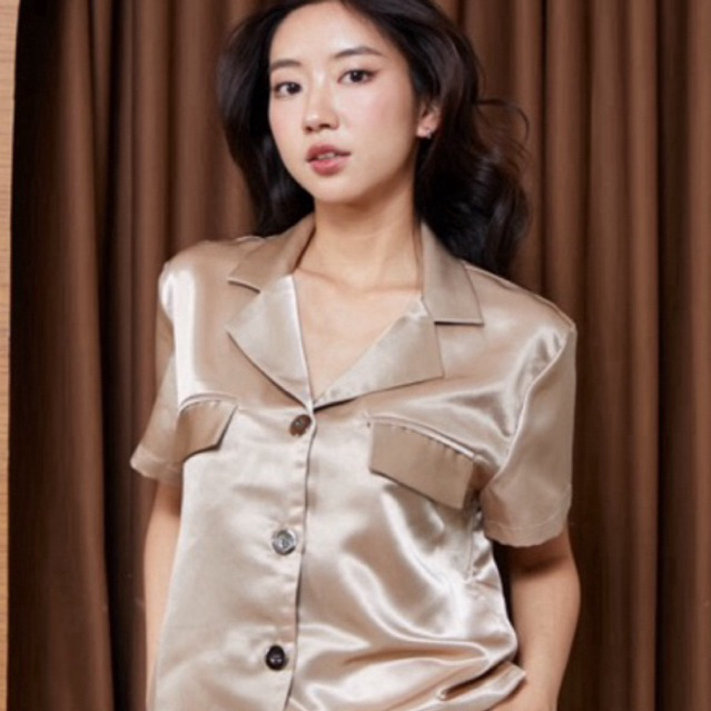 เสื้อปกแขนสั้น sevenday pocket top (champaign) | Shopee Thailand