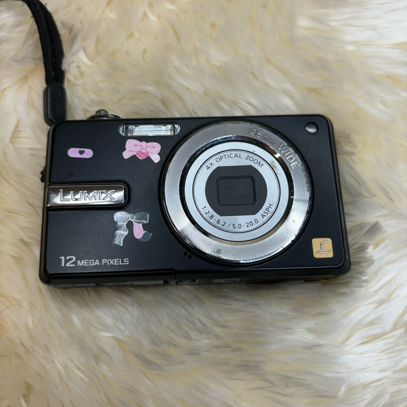 กล้องดิจิตอลเก่า Panasonic DMC-F3 ตำหนิจุดดำที่จอ | Shopee Thailand