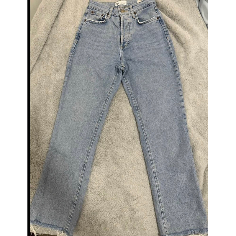 กางเกงยีนส์ zara eur 34 ขาย 590 | Shopee Thailand