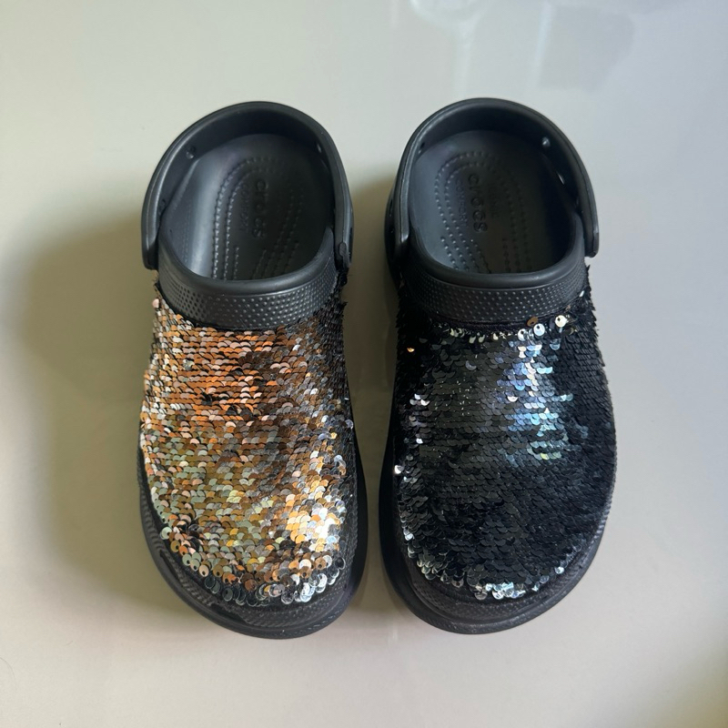 CROCS CLASSIC BAE CLOG SEQUIN รองเท้ามือสองของแท้ sz.38 | Shopee Thailand
