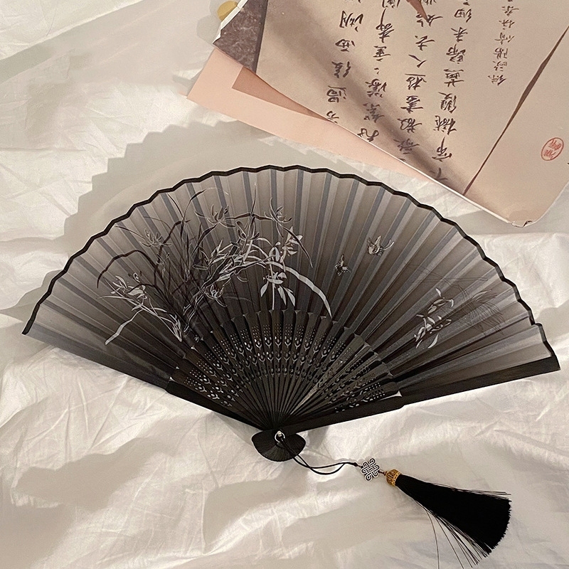 Sexy Girl กี่เพ้าเซ็กซี่ นอนชุดนอนไม่ได้ วัสดุผ้าซาติน+ลูกไม้ สวมใส่ ...