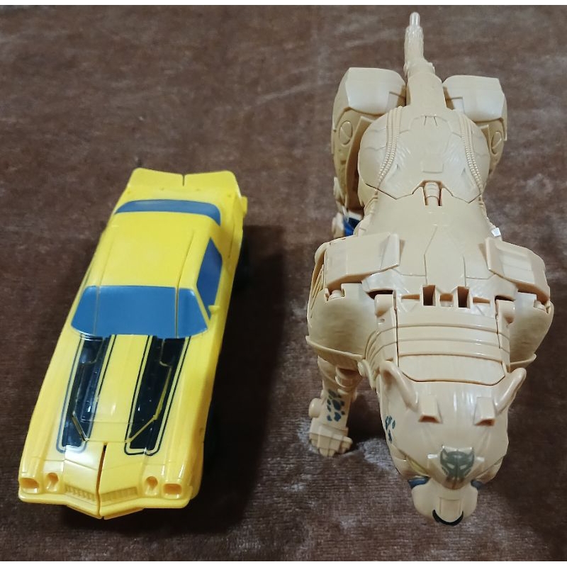 Transformers Titan changers Bumblebee , Cheetor มือ 2 ไม่มีกล่อง ขนาด ...