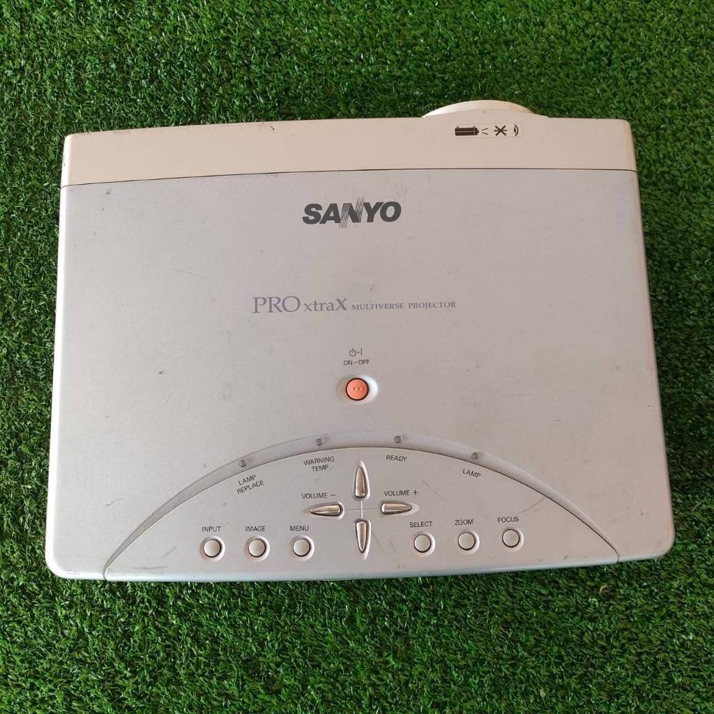 [ผ่อน] sanyo pro xtrax multiverse projector มือสอง ใช้งานได้ดี ย้าย ...