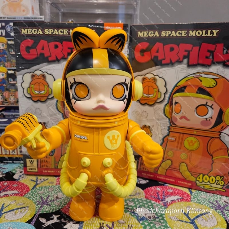️พร้อมส่ง POP MART MEGA SPACE MOLLY 400% Garfield | Shopee Thailand