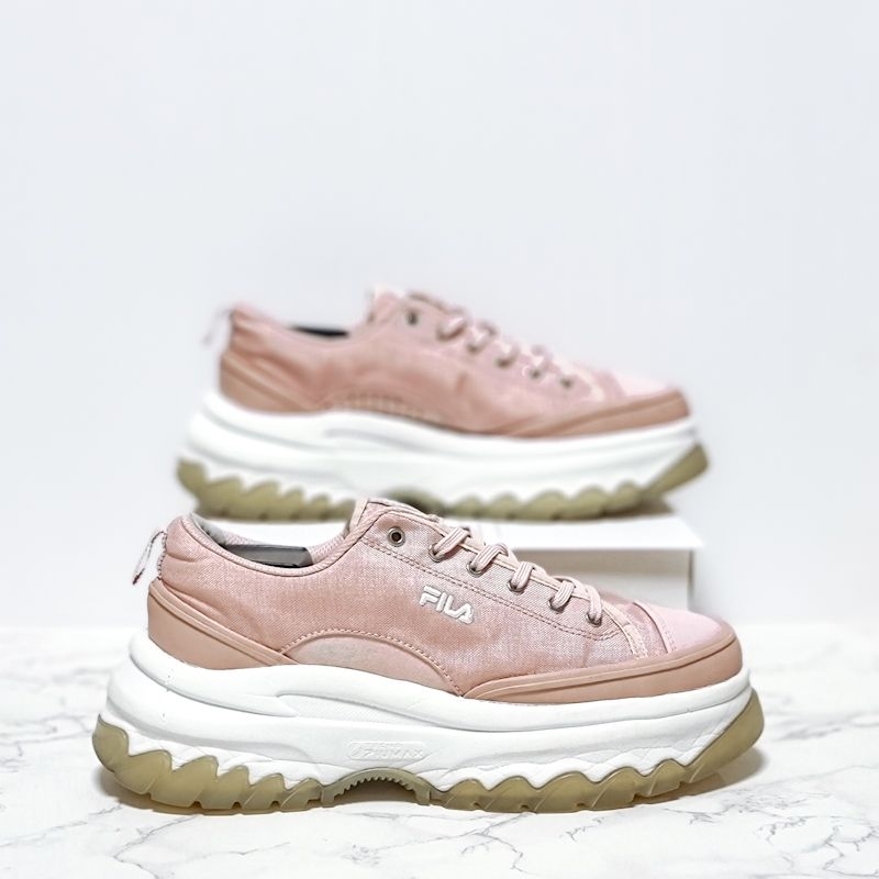 รองเท้ามือสอง แบรนด์แท้ Fila lava wmns /Size 39-24.5 | Shopee Thailand