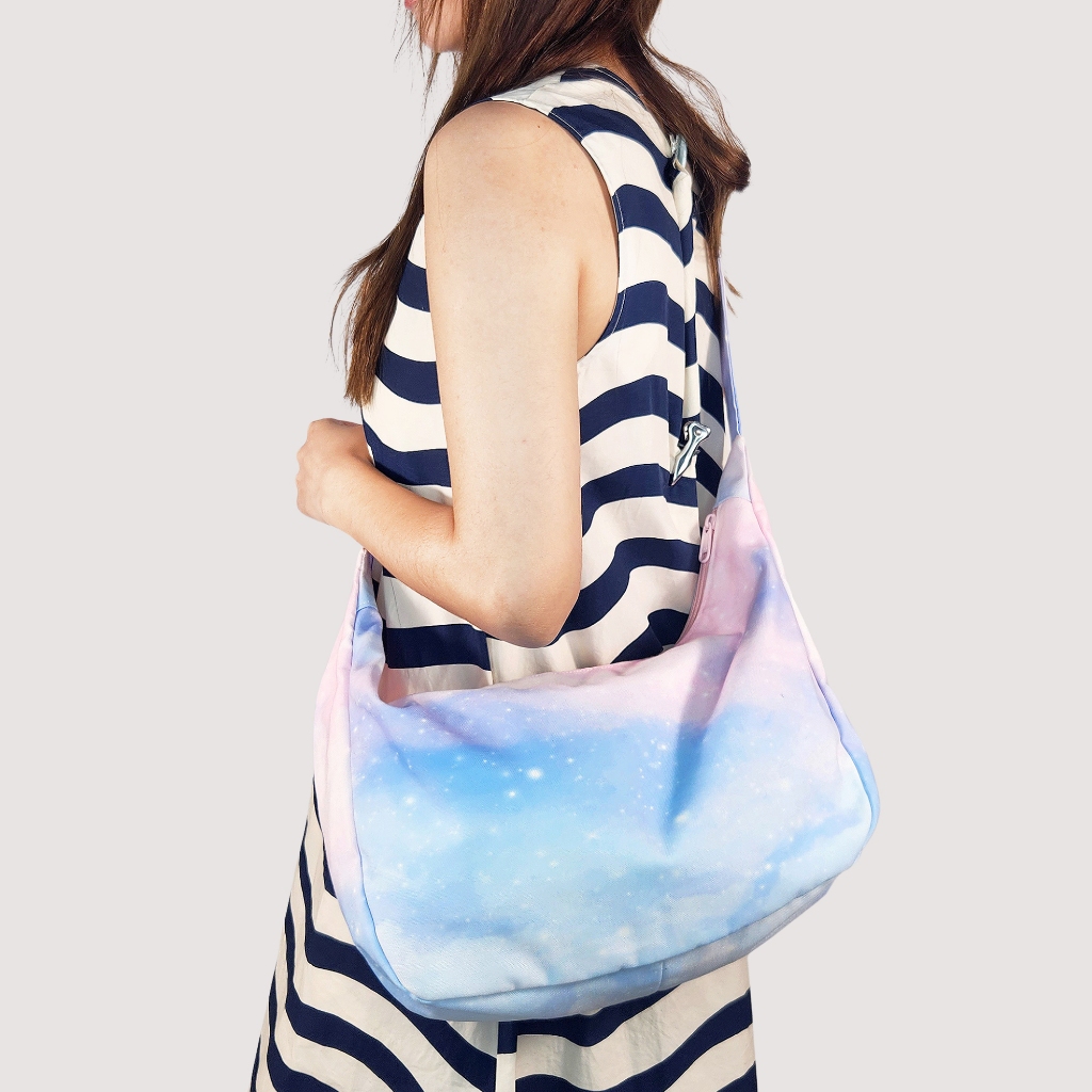 Hello Daisy [แบรนด์ไทยพร้อมส่ง] Cross Body ผ้าแคนวาส ข้างในเป็น build ...