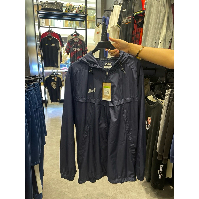 ARI ESSENTIAL WINDBREAKER JACKET - NAVY/SILVER/WHITE เสื้อกันลม อาริ ...