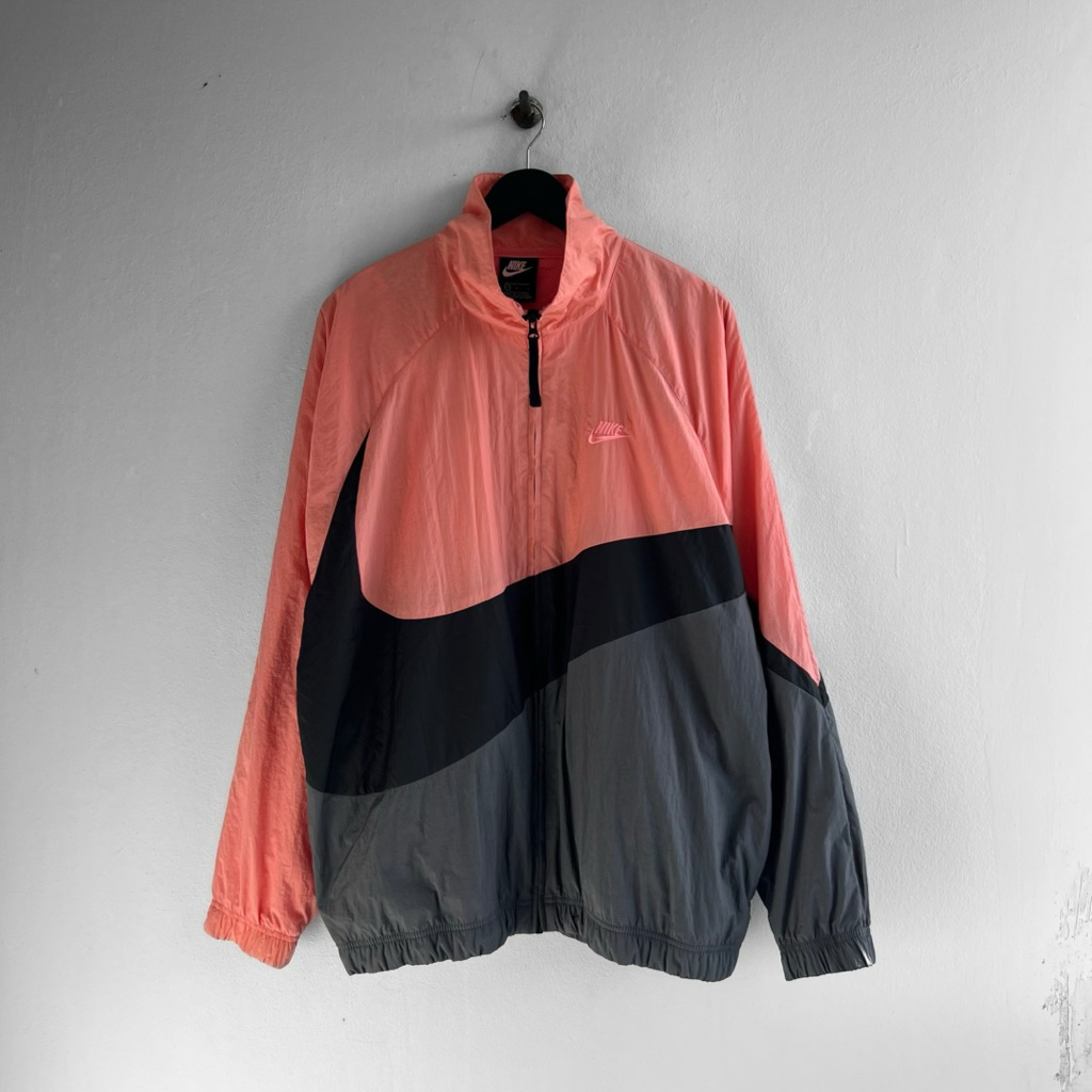 เสื้อแจ็คเก็ตผ้าร่ม NIKE BIG SWOOSH AS M NSW PG JKT WVN STMT SIZE L แท้ ...