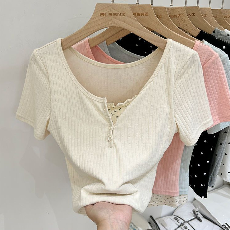 Y6Y - เสื้อยืดแขนสั้นปุ่มดอกไม้ชุ ดสองชิ้นปลอม เสื้อแฟชั่นหญิงฮิตๆ ...