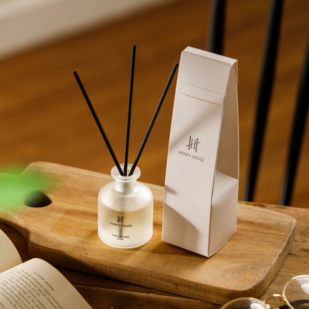 Hanky House แฮงกี้ เฮาส์ ก้านไม้หอม Reed Diffuser Hotel Collection ...