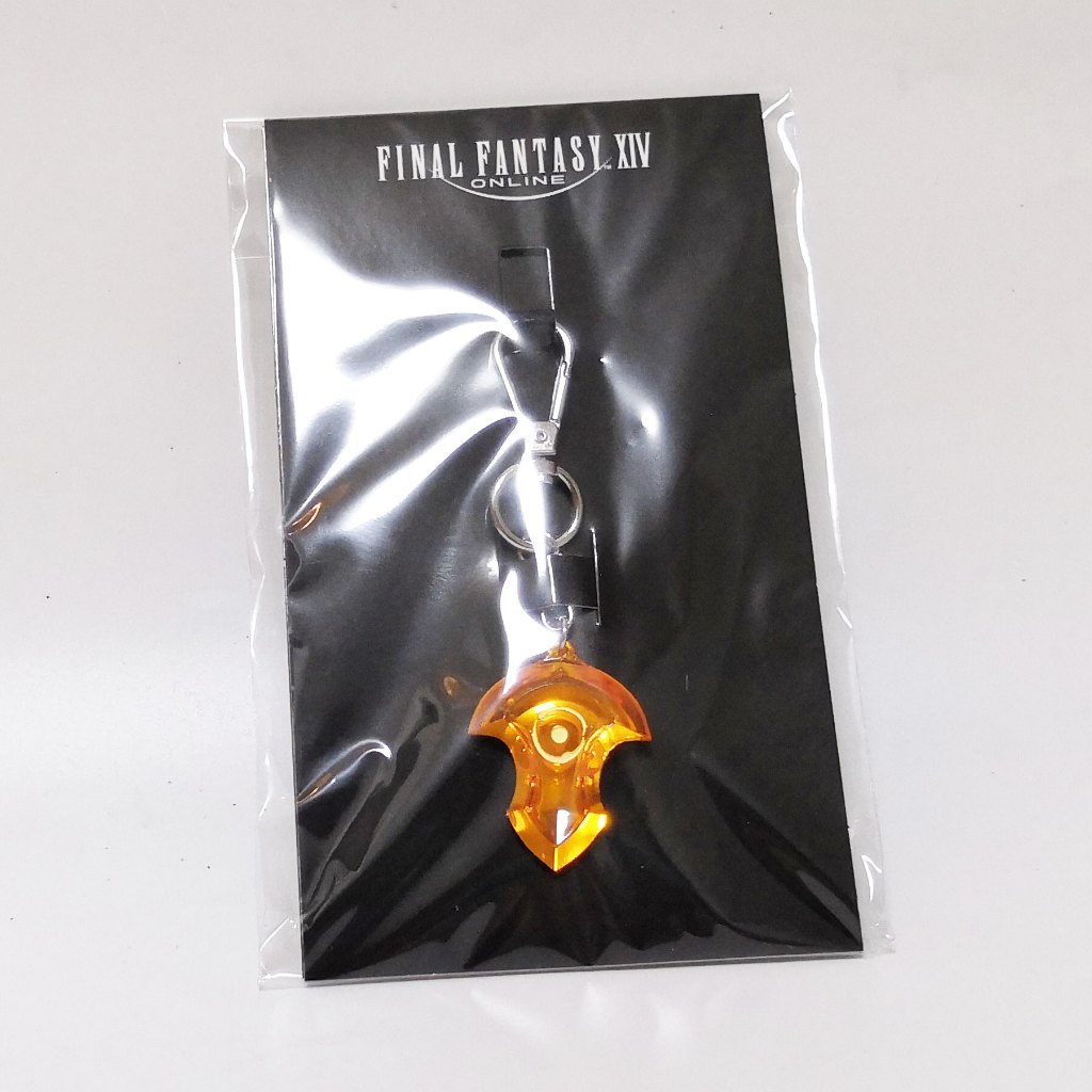 **ของแท้ พร้อมส่ง** พวงกุญแจ Azem's crystal จาก Final Fantasy XIV ...