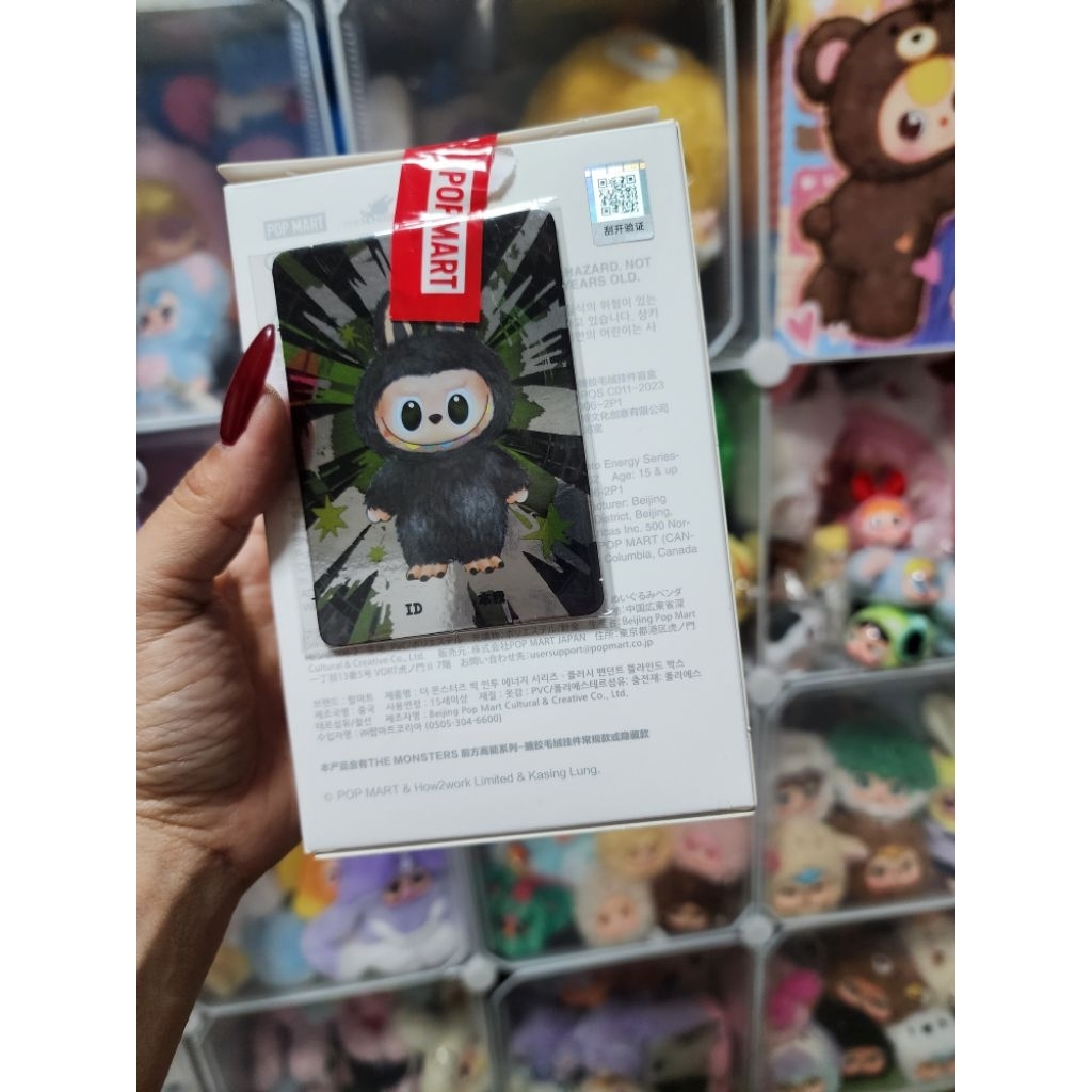 ส่งต่อ labubu v3 กล่อง การ์ด ครบ งานเหมือนแท้99% สแกนกล่องขึ้นแท้ ...