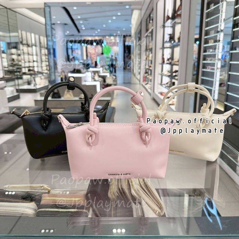 กระเป๋าสะพายข้าง Charles & keith รุ่น Sammie Knotted-Handle Tote Bag ...
