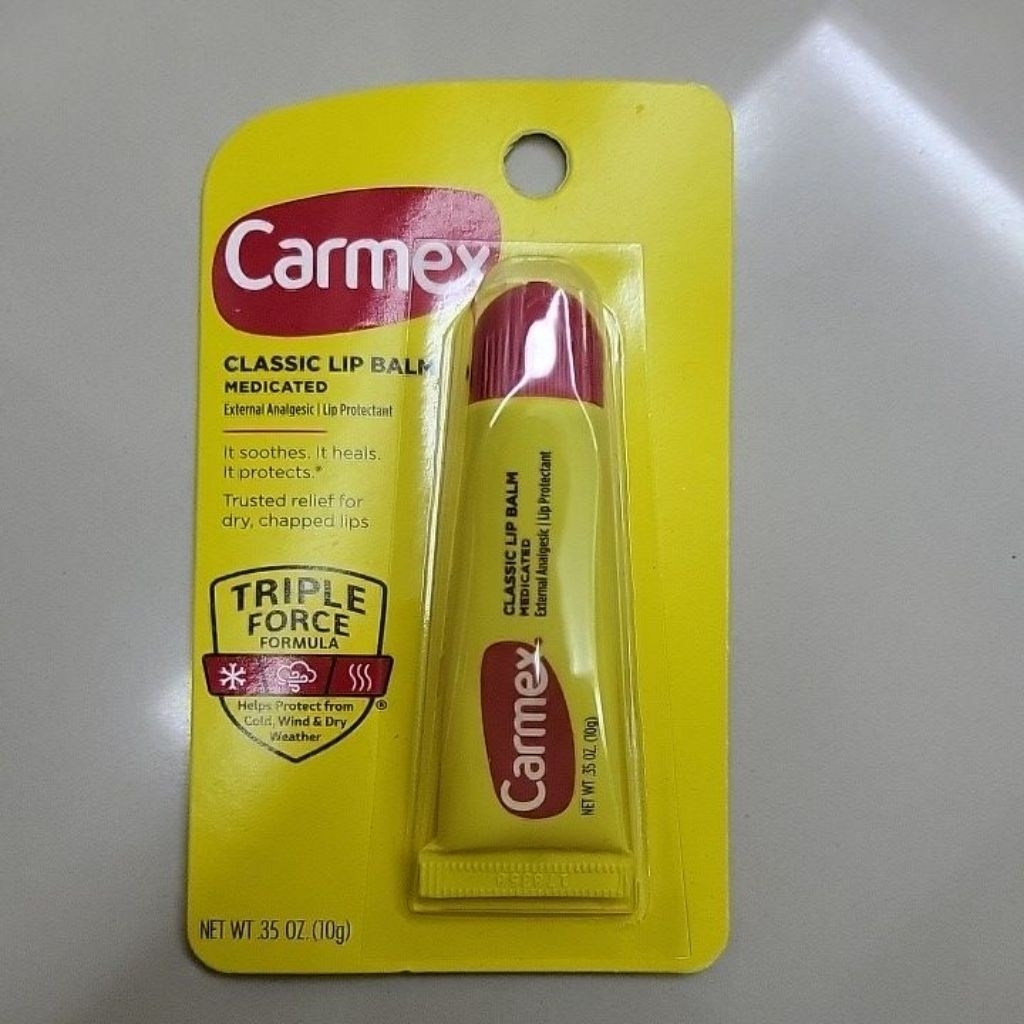 Carmex Click-Stick Moisturizing Lip Balm SPF15 | Shopee Thailand