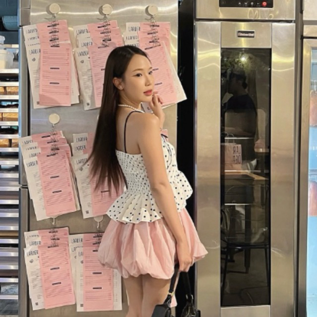 Mira Bangkok Demi top pokaldot เสื้อยางยืดผูกโบว์หน้า Clothing Women ...