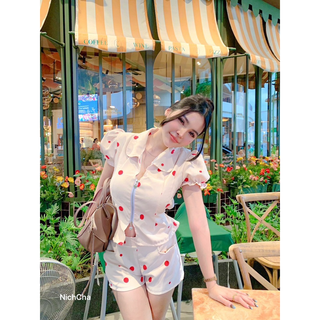 Phapassz - Set2ชิ้น เสื้อซิปหัวใจแขนตุ๊กตา เชือกผูกหลังกางเกงขาสั้นเอวกลางซิปข้างสม็อค มีกระเป๋า ...