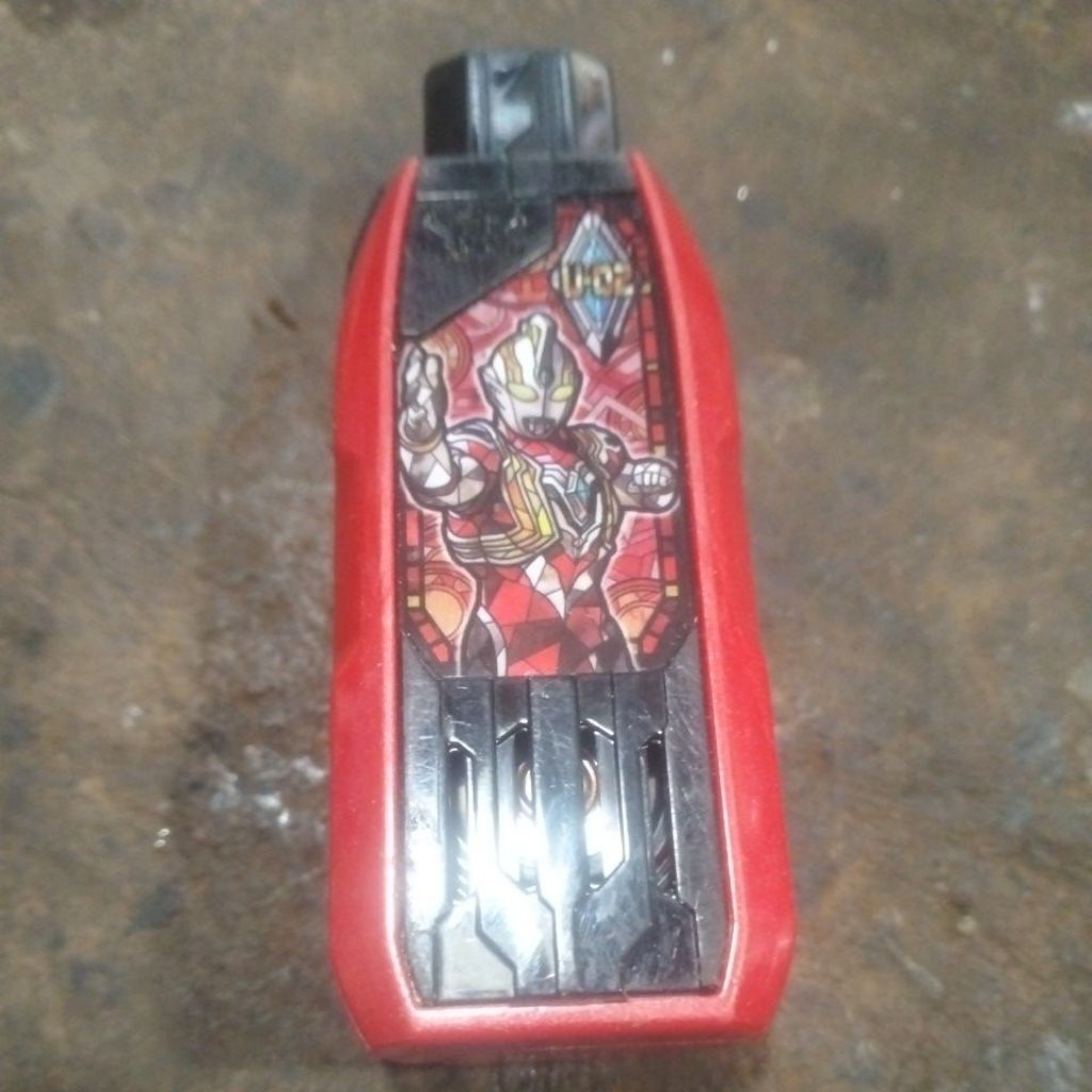 DX GUTS Hyper Key Ultraman Trigger Power Type Key ซึ่งเป็นอุปกรณ์เสริม ...