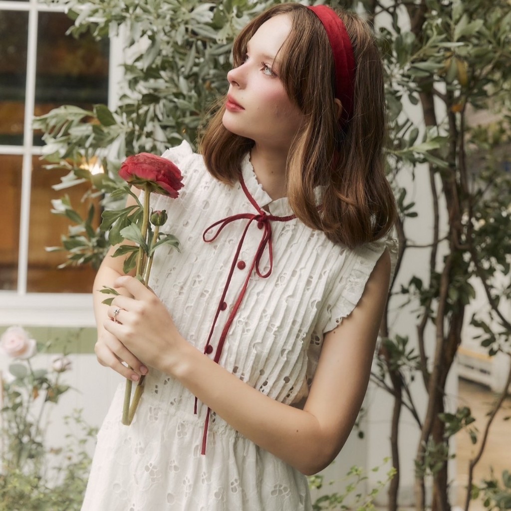 Snowera Dress (เดรสแขนกุดน่ารัก) | Shopee Thailand