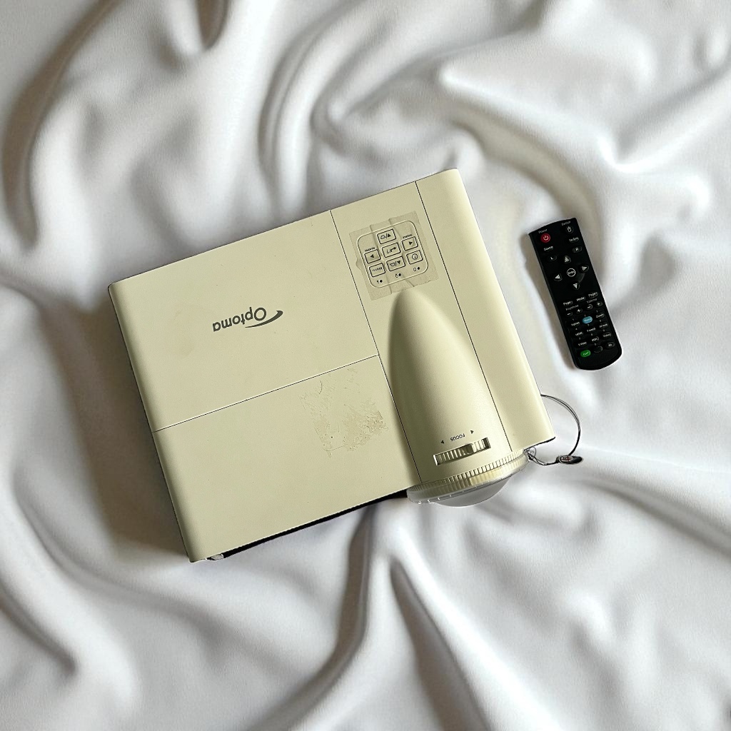 ขายโปรเจคเตอร์ Optoma DAWSZUST มือสอง สภาพดี ใช้งานได้ปกติ | Shopee ...