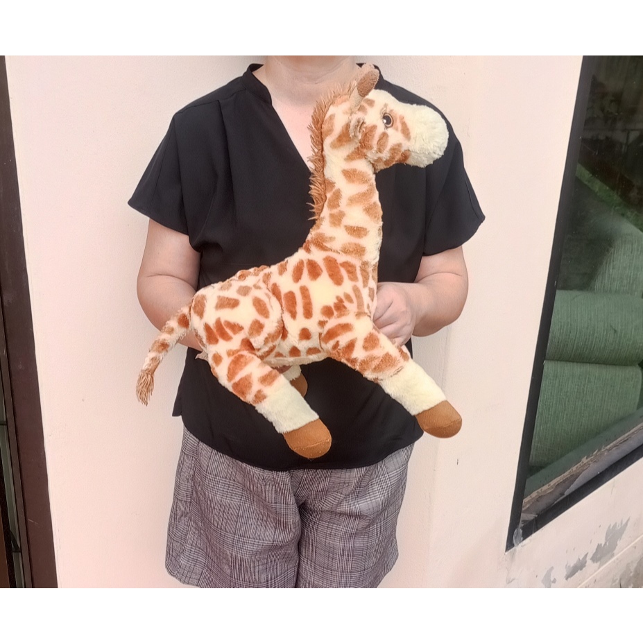 ตุ๊กตายีราฟ ขนนุ่ม Kohls Cares Nancy Tillman Giraffe ท่านั่งสูง 14 นิ้ว ...