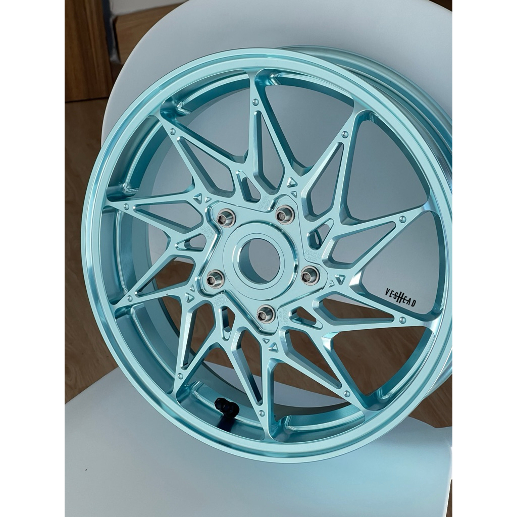 Magic Factory x TR-05 ล้อ ฟอร์จ สำหรับ Vespa Sprint / Primavera / GTS ...