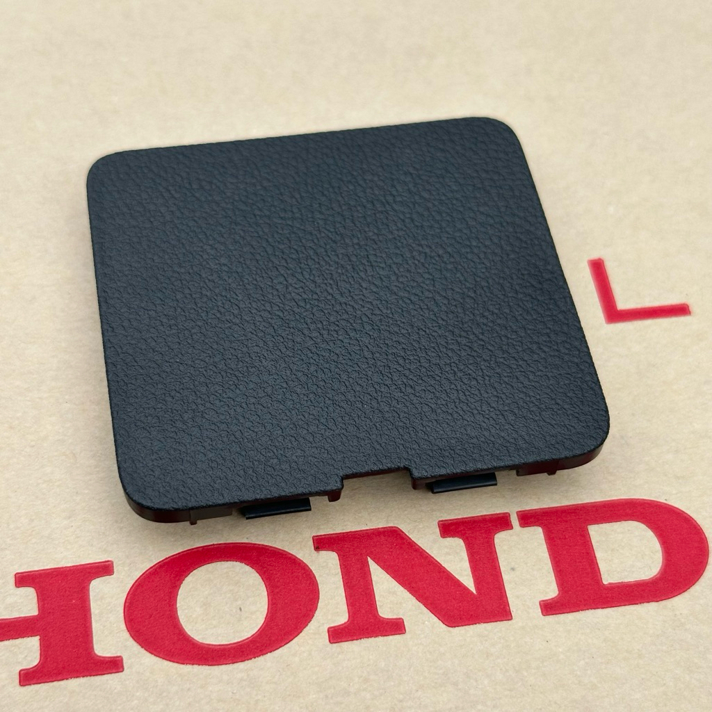 อะไหล่แท้ศูนย์ ฝาปิดช่องฝาท้าย แผ่นปิดกลางฝาประตูหลัง CRV G4 2012-2016 ...