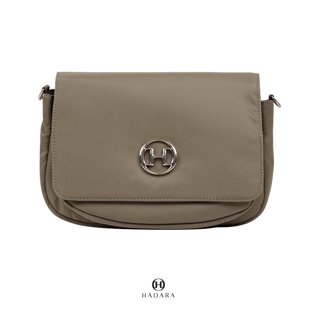Hadara Prestige No.1 กระเป๋าสะพายข้าง ไซส์ M กันน้ำได้ 90% ช่องจัดเก็บ 21 ช่อง | Shopee Thailand