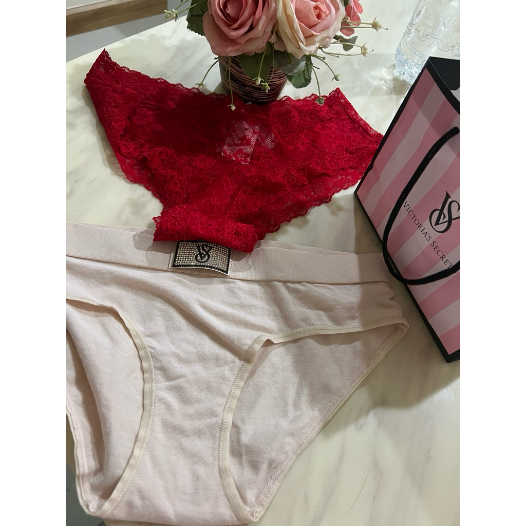 Victorai secret ของใหม่ป้ายห้อยเลยค่ะ ไซส m ทุกตัว ซื้อ 1 แถม1ค่ะ คุ้ม ...