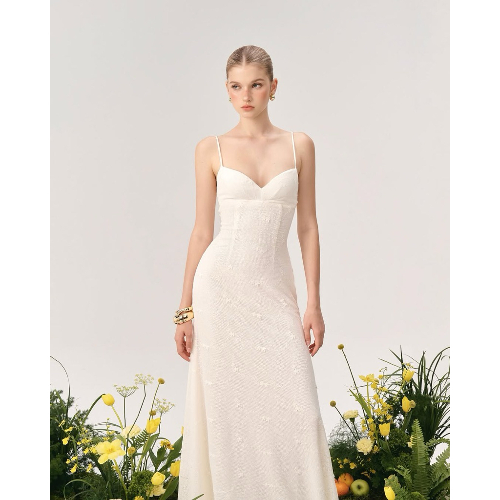 cream ophelia dress -จากแบรนด์ Redbean ชุดเวียดนามพร้อมส่ง ไม่ต้องรอพรีออเดอร์ | Shopee Thailand