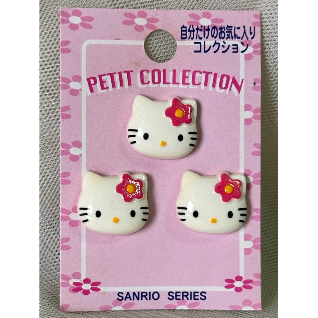 มือสอง(คราบเหลือง) เซ็ทกระดุม Hello Kitty Sanrio งานเก่าปี 1997 | Shopee Thailand