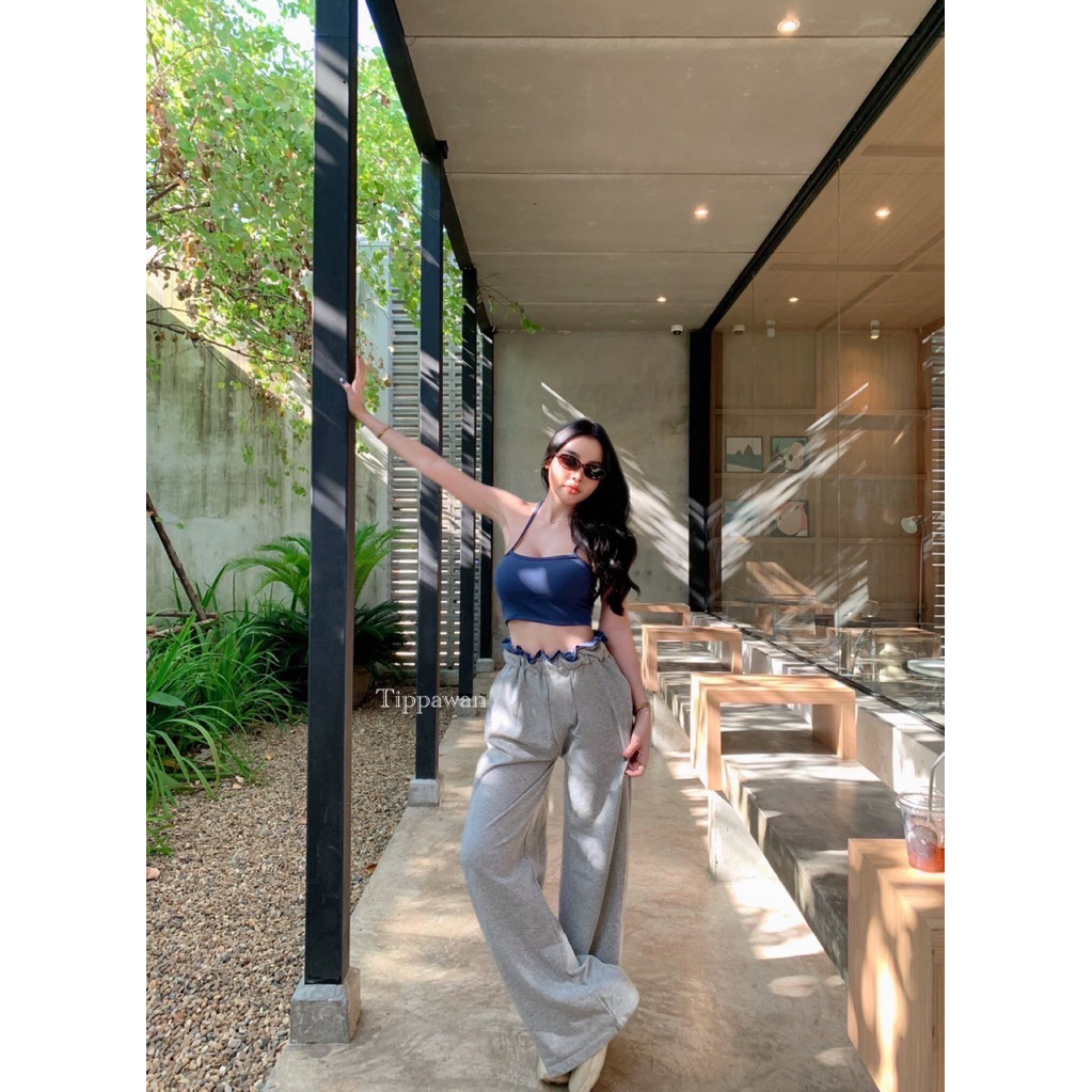 Phapassz - Setขายาว เอวขนมจีบ เอวสูงแบบสับๆ มาพร้อมเสื้อคล้องคอ ตะมุตะมิมากแม่ ใส่มาดูแกลมสุดๆ ...