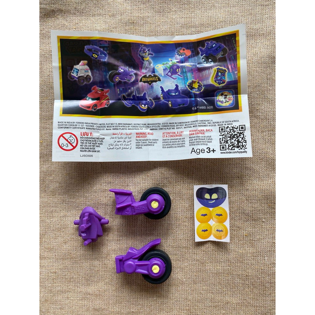 ของเล่น คินเดอร์ จอย kinder joy batman | Shopee Thailand
