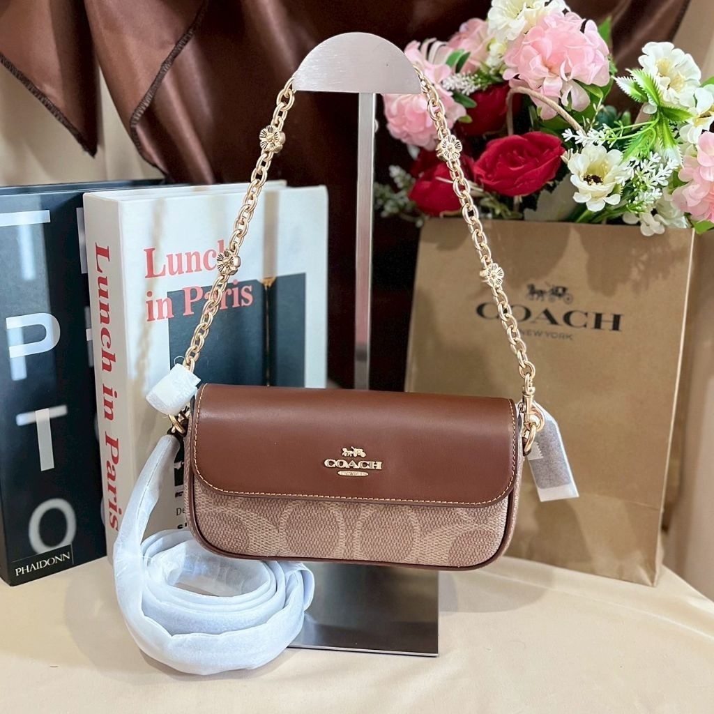 COACH HAILEY FLAP BAG IN SIGNATURE CANVAS | Shopee Thailand