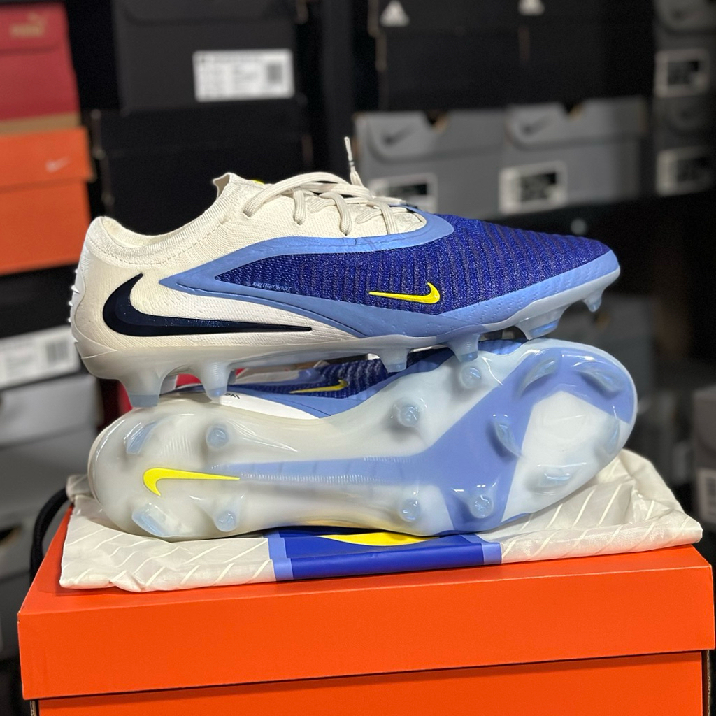 Nike Phantom 6 LV8 FG ⚪️🔵 ตัวท็อป ของแท้ 100% | Shopee Thailand
