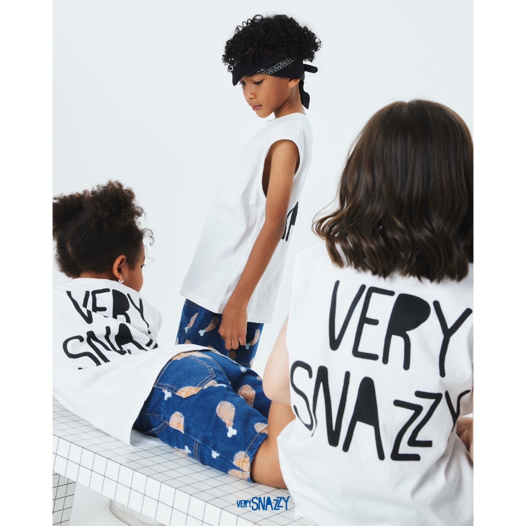Cut-off Tee Cut-off Tee เสื้อแขนกุดเด็ก เสื้อแขนกุด สีขาว เนื้อผ้าดี ...