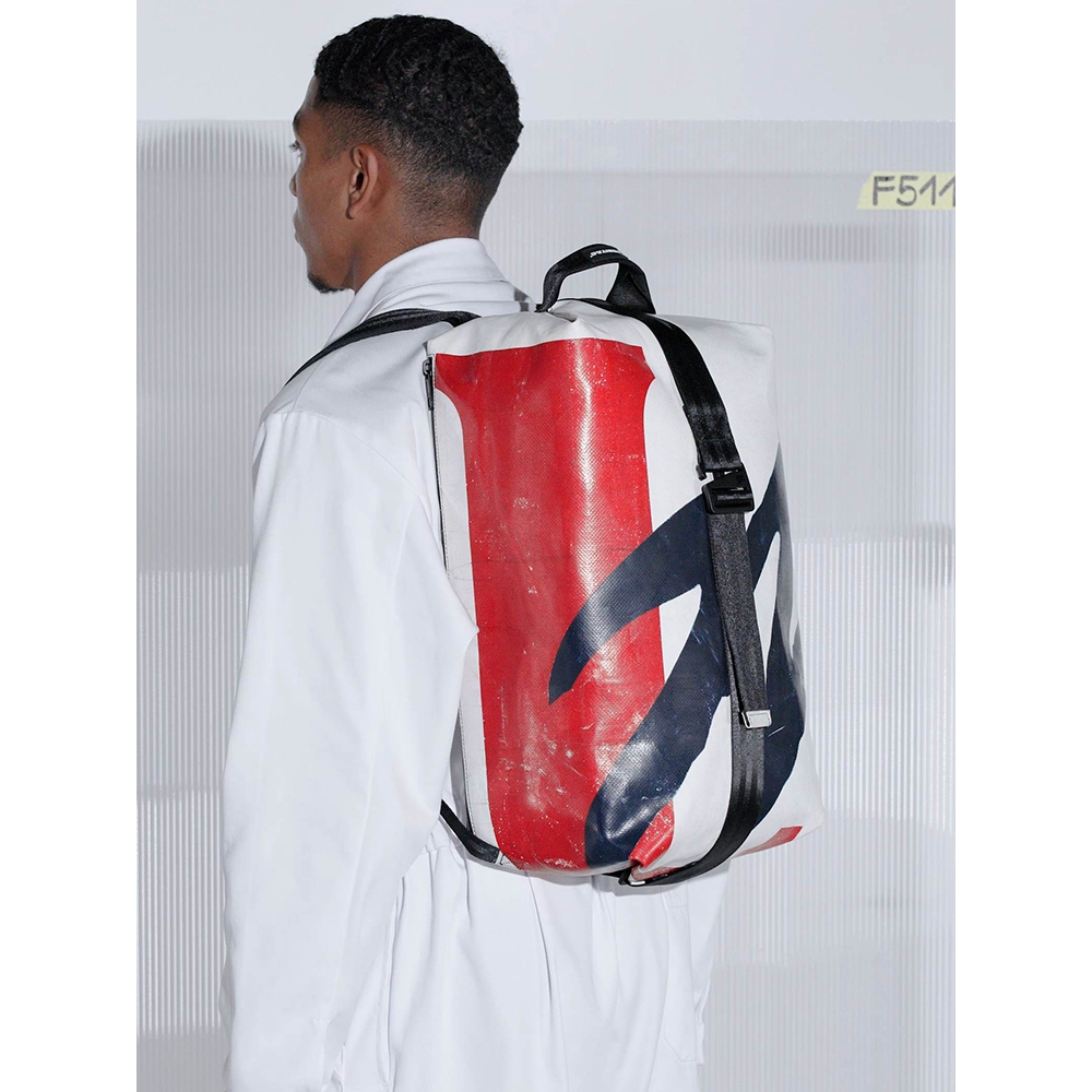 FREITAG F511 SKIPPER กระเป๋าสะพายหลัง เดินทางสบาย ๆ กระเป๋าเป้สะพายหลัง ...